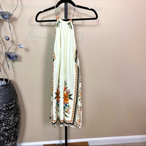 FARM Rio | Dresses | Rare Farm Rio Floral Off White Mini Dress | Poshmark